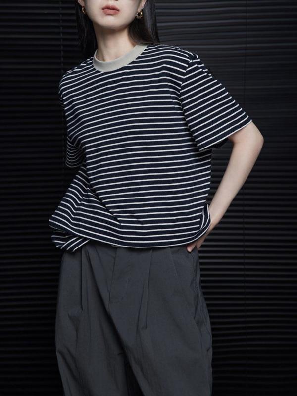 ・カテゴリ: Tシャツ・スタイル: 休闲・主な素材: 綿50-70%・主な素材2: ポリエステル30-50%・柄: 条紋・袖丈: 短袖・衣丈: 普通・ネックライン: 圆领・袖型: 常规袖・フィット: ワイド・カラー展開: 藏青・サイズ展開:...