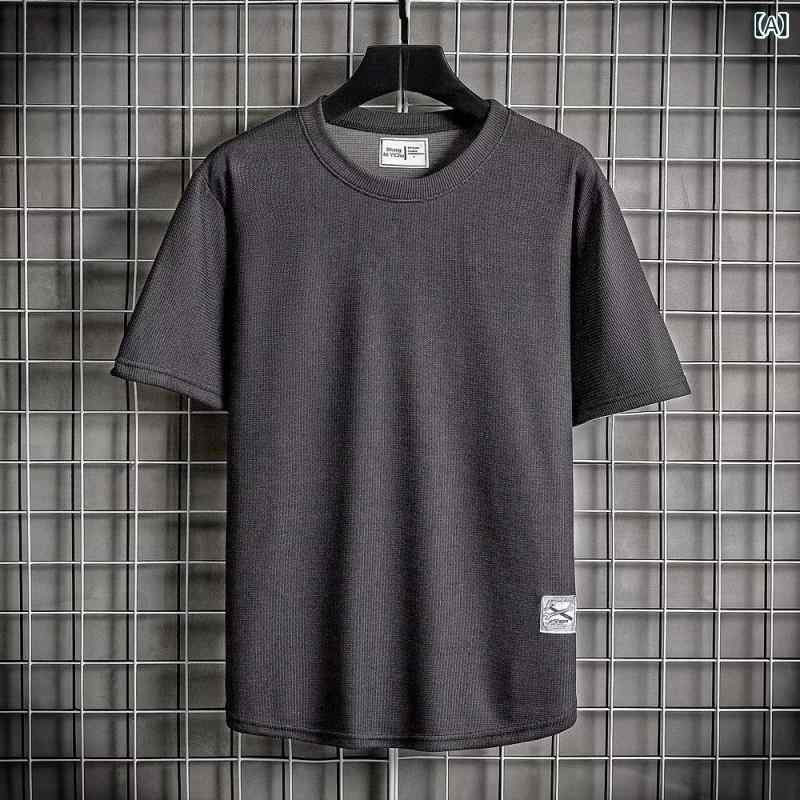 ・カテゴリ: Tシャツ・スタイル: 青春流行・主な素材: ポリエステル100%・柄: 無地・版型: 直筒型・袖丈: 短袖・袖型: 常规・ネックライン: クルーネック・スタイル詳細: 辑明线・カラー展開: 深灰色、黒色、藍色、白色・サイズ展開...