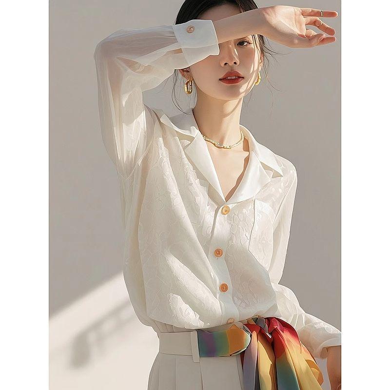 ・カテゴリ: シャツ・スタイル: 通勤・主な素材: ポリエステル30-50%・柄: 色ブロック・袖丈: 長袖・衣丈: 普通(50-65cm)・ネックライン: スタンドカラー・袖型: シャツ袖・流行要素: ボタン・カラー展開: ホワイト・サイ...