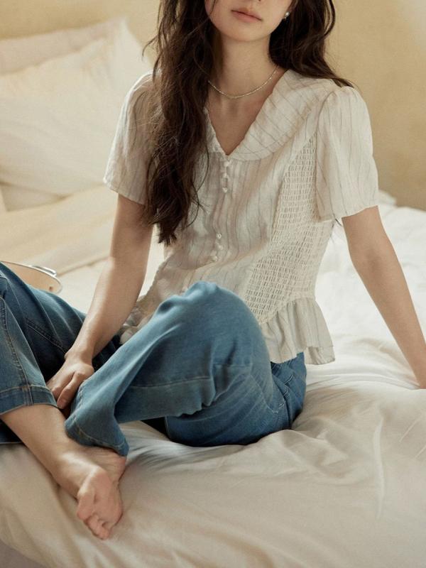 ・カテゴリ: シャツ・スタイル: 通勤・柄: 条紋・袖丈: 短袖・版型: 収腰・衣長: 普通(50cm<衣長≤65cm)・ネックライン: Vネック・袖型: 通常袖・カラー展開: 薄荷緑底、米底黒条・サイズ展開: S、M、L