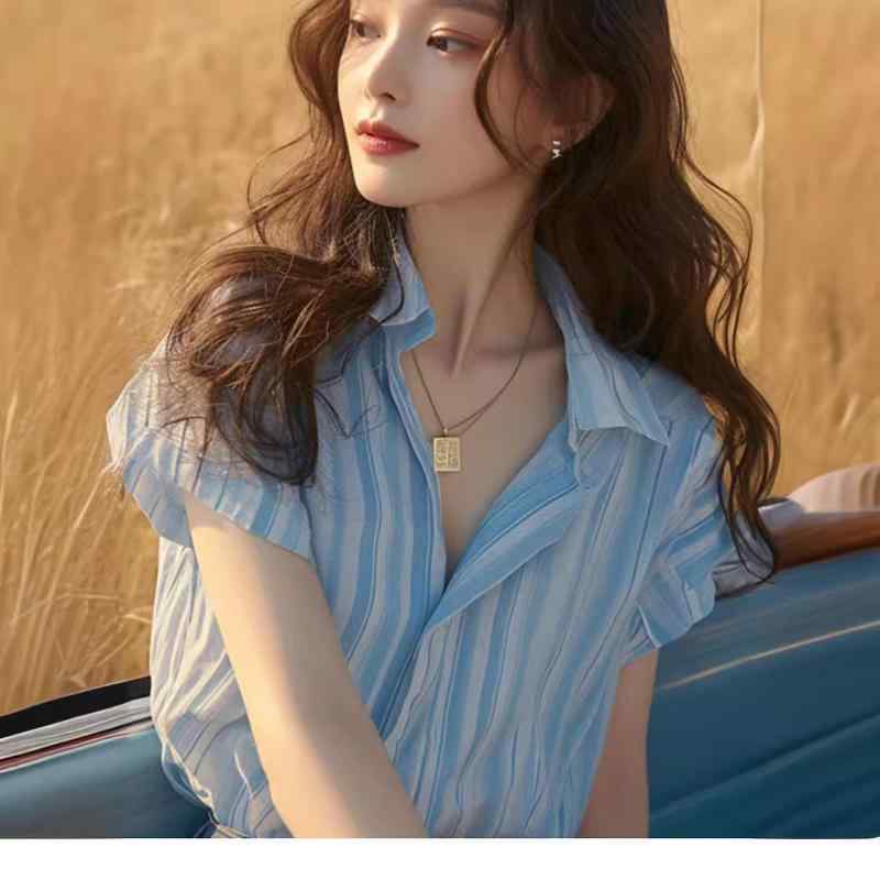 ・カテゴリ: シャツ・スタイル: 御姐風・主な素材: ポリエステル95%以上・柄: 条紋・袖丈: 短袖・版型: ルーズフィット・衣丈: 普通丈(50cm<衣長≤65cm)・カラー展開: ブルー・サイズ展開: S、M、L、XL、2XL、3XL