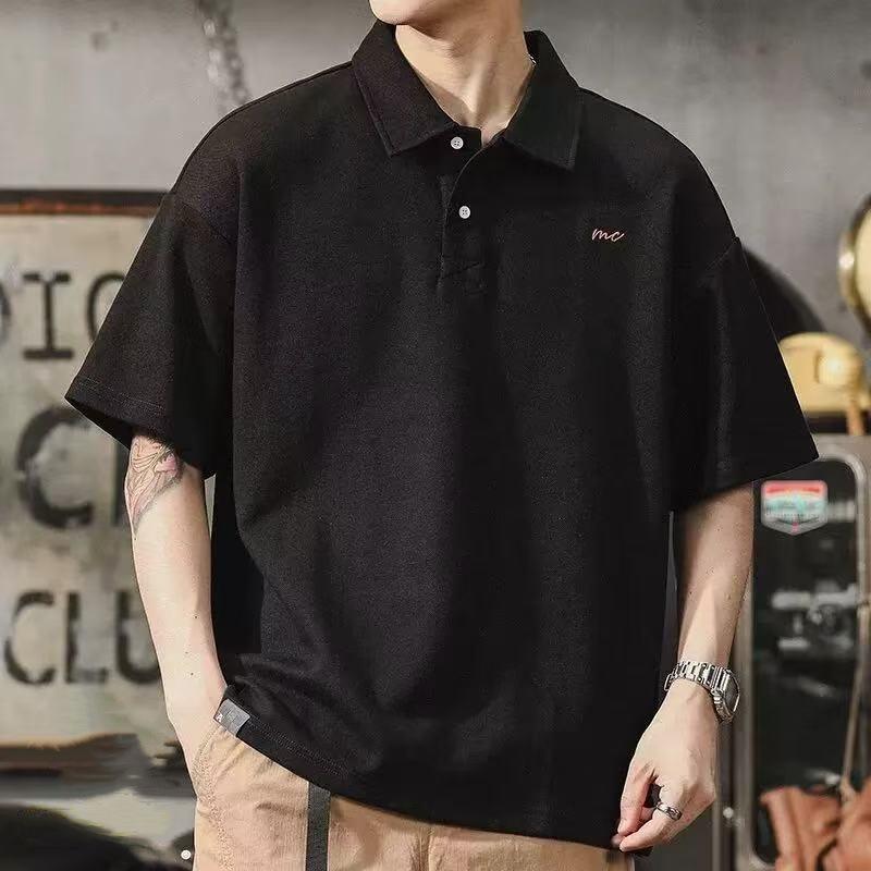 ・カテゴリ: POLOシャツ・スタイル: カジュアル・主な素材: ポリエステル31-50%・袖丈: 短袖・柄: 刺绣・カラー展開: グレー、ブラック・サイズ展開: M、L、XL、2XL、3XL、4XL・詳細: 開衩・機能: 免烫