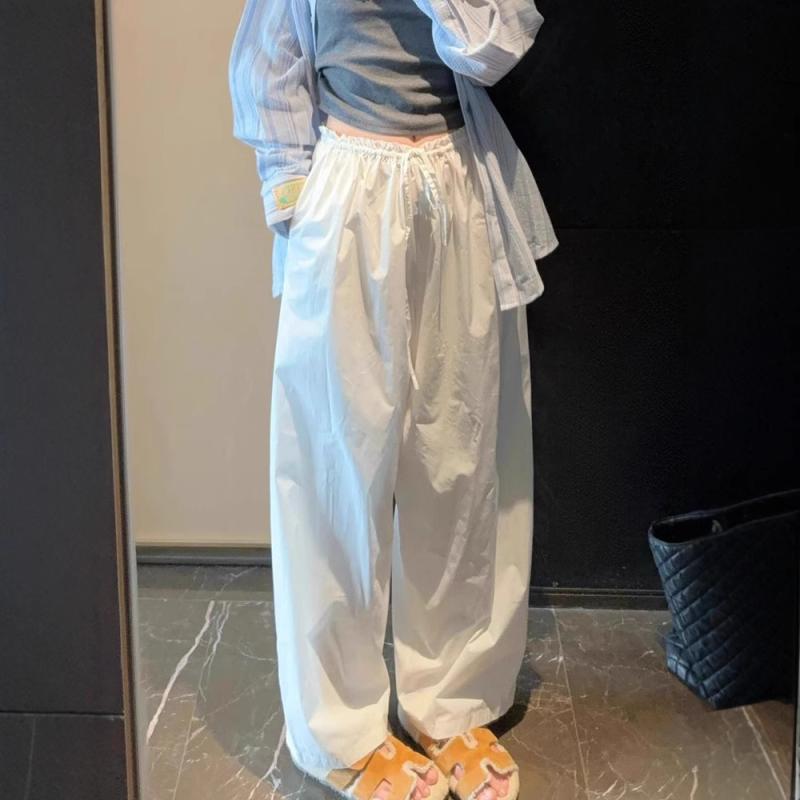 ・カテゴリ: 直筒パンツ・スタイル: 休闲・主な素材: 綿50-70%、ポリエステル30-50%・パンツ型: 直筒型・パンツ丈: ロング・ウエスト: 高腰・厚み: 中厚・柄: 無地・カラー展開: ホワイト・サイズ展開: S、M、L、XL・伸...