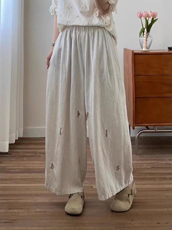 ・カテゴリ: 休闲裤・スタイル: 清新甜美、森系风・主な素材: 麻90%-95%、その他・パンツタイプ: 直筒裤、阔腿・パンツ丈: 長パン・ウエスト: 松緊腰・厚み: 常规・流行要素: 刺绣・カラー展開: 麻本色、米白色・サイズ展開: 均码...