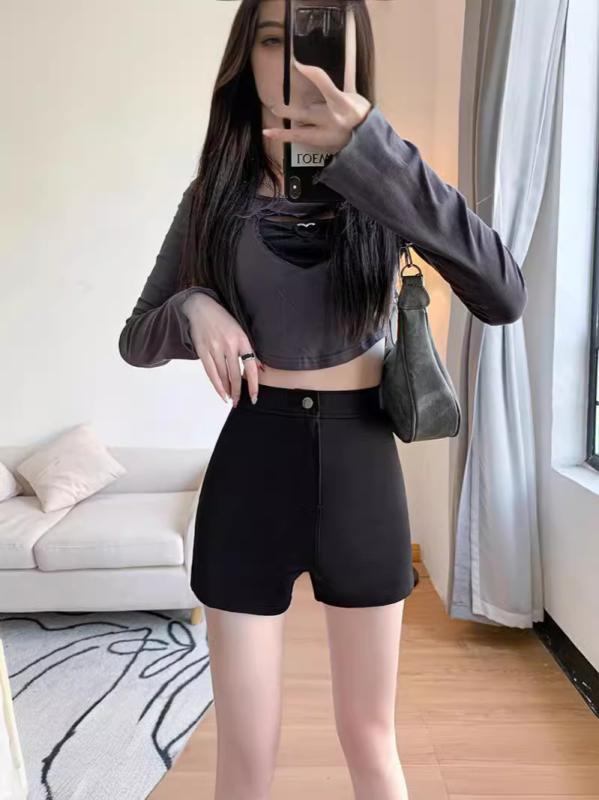 ・主な素材: ポリエステル95%以上、ナイロン30%以下・パンツ丈: ショートパンツ・ウエスト: 高腰・厚み: 中厚・カラー展開: ブラック・サイズ展開: XS,S,M,L,XL,2XL,3XL,4XL・スタイル: 原宿風、日韓カジュアル・...