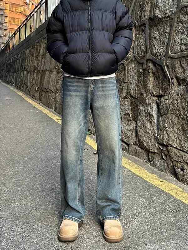 ・スタイル: 基礎カジュアル・カテゴリ: 牛仔裤・パンツスタイル: 直筒・フィット: ワイド・パンツ丈: ロング・ウエスト: ミッドライズ・主な素材: コットン65%・ストレッチ: 微弾性・加工: ワッシュ、ブリーチ・詳細: バッジ・カラー...