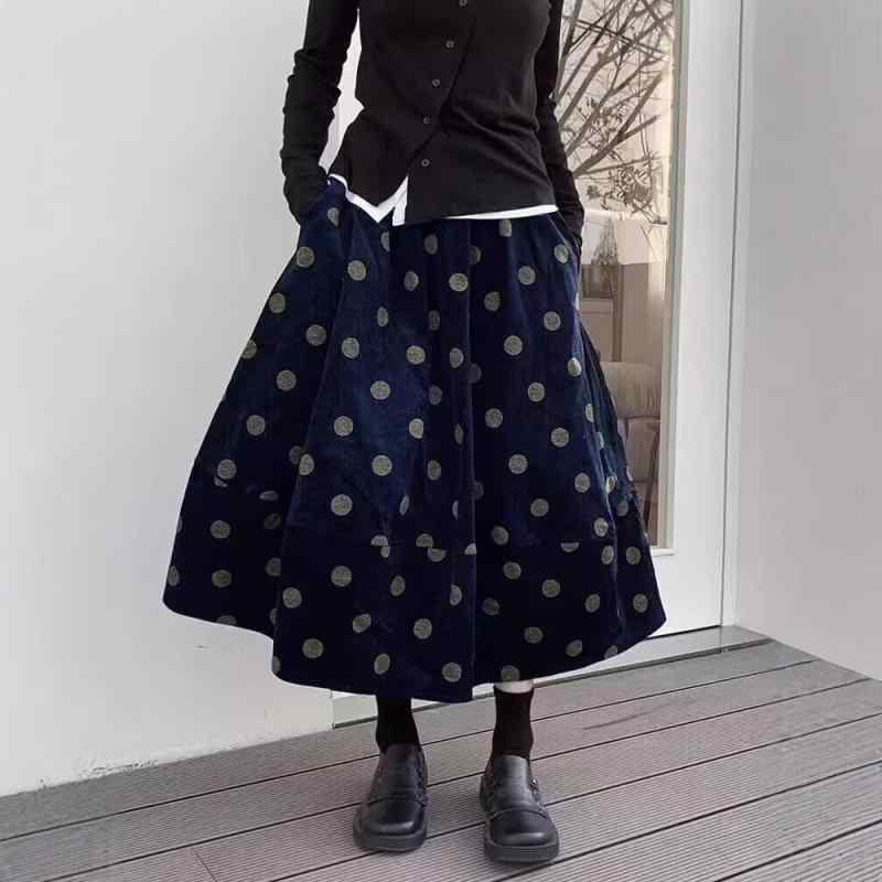 ・柄: 波点・プリント: 印花・主な素材: 金属丝布・素材: ポリエステル30-50%・スカートタイプ: 荷叶裙・スカート丈: 中丈・カラー展開: ブルー、ブラックグレー・サイズ展開: L、XL・スタイル: デイリーカジュアル・スカートカテ...