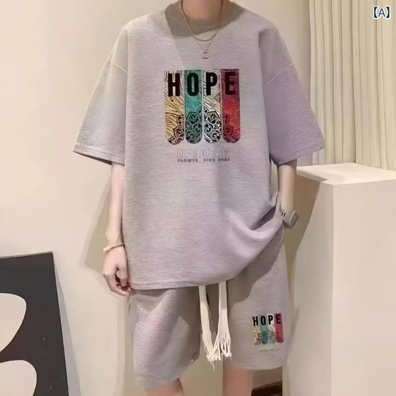 ・カテゴリ: Tシャツ・スタイル: スポーツカジュアル・厚み: 普通・パンツ丈: 5分丈/ミドル丈・袖丈: 短袖・フード: フードなし・主な素材: ポリエステル100%・適用シーン: カジュアル・カラー展開: グレー、ブラック、ホワイト、ブ...