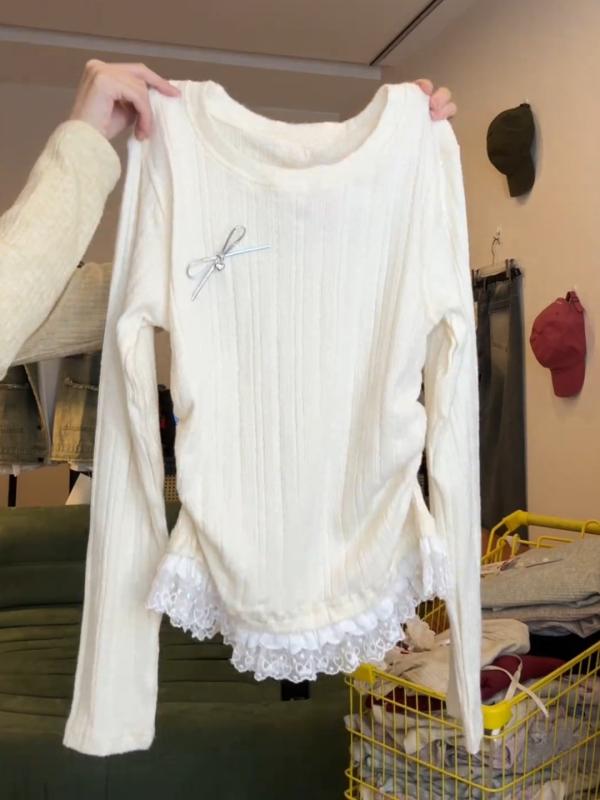 ・カテゴリ: Tシャツ・スタイル: 少女風、清新甜美・主な素材: ポリエステル80-90%・柄: 蝶結び・袖丈: 長袖・デザイン: レース、ステッチ・フィット: スリム・ネックライン: クルーネック・袖型: スタンダード・カラー展開: 杏色...