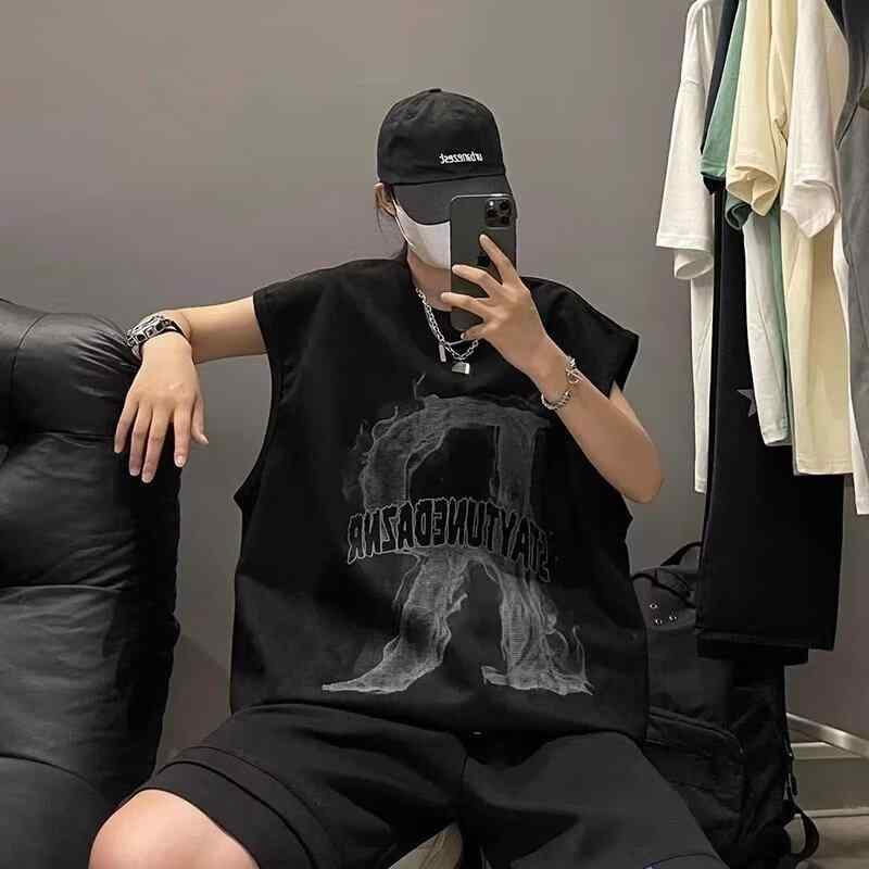 ・カテゴリ: Tシャツ・タンクトップ・スタイル: 日系レトロ・シルエット: ルーズ・柄: 無地・主な素材: ポリビニルアルコール繊維（ビニロン）・着用シーン: 日常・デザイン: ピーチスキン加工・スタイル詳細: タンクトップ・裾のディテール...