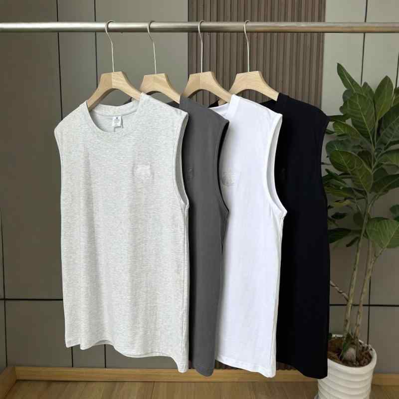 ・カテゴリ: Tシャツ・スタイル: スポーツ・シルエット: ルーズ・柄: キャラクター・主な素材: 綿100%・着用シーン: スポーツ・対象: 青少年・技術: 刺繍・裾のデザイン: ラウンドヘム・カラー展開: ブラック、ホワイト、ダークグレ...