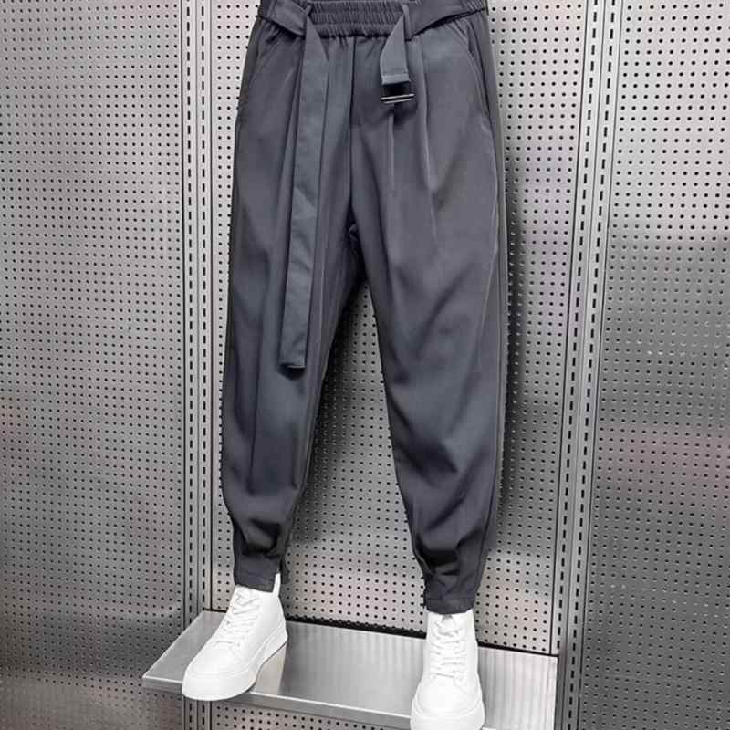 ・スタイル: 原宿風・スタイルカテゴリ: 基本モデル・パンツの形状: ルーズフィット・パンツの長さ: クロップドパンツ（九分丈）・ウエスト: ミドルウエスト・生地の厚さ: 薄手・素材: 化繊混紡（含有率80%）・裾の形状: テーパード（小脚...
