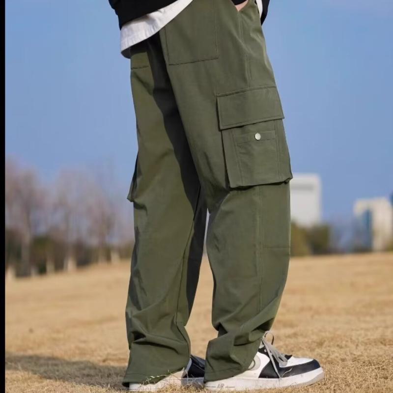 ・カテゴリ: 工装カジュアルパンツ・スタイル: カジュアル・パンツのシルエット: ストレート・パンツ丈: ロングパンツ・股上: ハイウエスト・ベルトの有無: ベルトなし・厚み: 薄手・柄: 無地・対象層: 青少年、成人・素材: 綿、ポリエス...