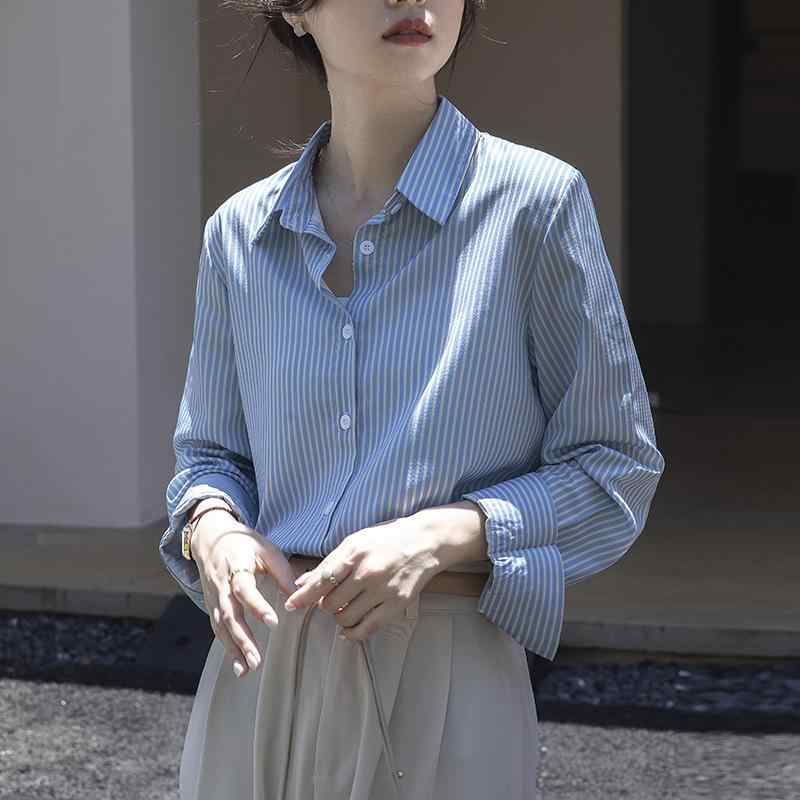 ・カテゴリ: 衬衫・スタイル: カジュアル、快適カジュアル、日韓カジュアル・主な素材: ポリエステル（ポリエステル繊維）・柄: 無地・シルエット: 基本モデル、スリムタイプ・袖丈: 長袖・クラフト: パッチワーク、ステッチ・着丈: 通常（5...