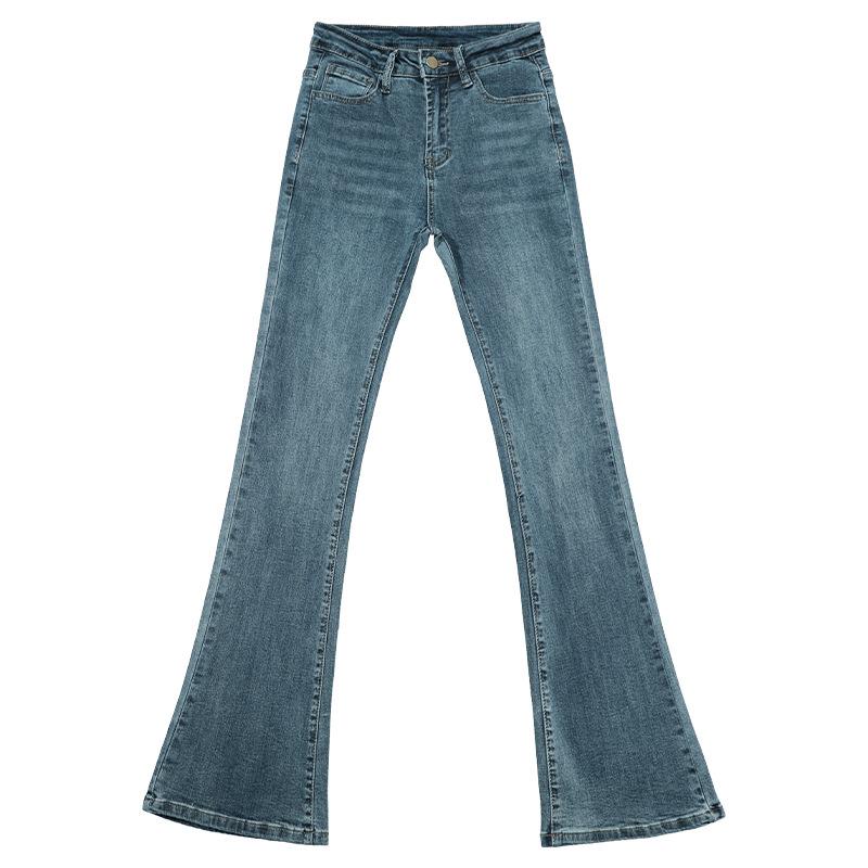 ・カテゴリ: デニムパンツ・素材: デニム、綿50%以上70%未満・スタイル: 通勤風、きれいめ・パンツ丈: フルレングス・パンツのシルエット: ブーツカット・ウエスト: ハイウエスト・厚み: 中等・デザイン: ファスナー・カラー展開: レ...