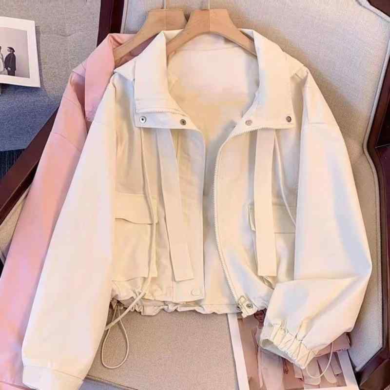 ・カテゴリ: アウター・主な素材: ポリエステル・シルエット: ルーズフィット・セット内容: 単品・生地の厚さ: 薄手・袖丈: 長袖・袖の種類: レギュラースリーブ・ネックライン: フード付き・カラー展開: アプリコット、ピンク・サイズ展開...