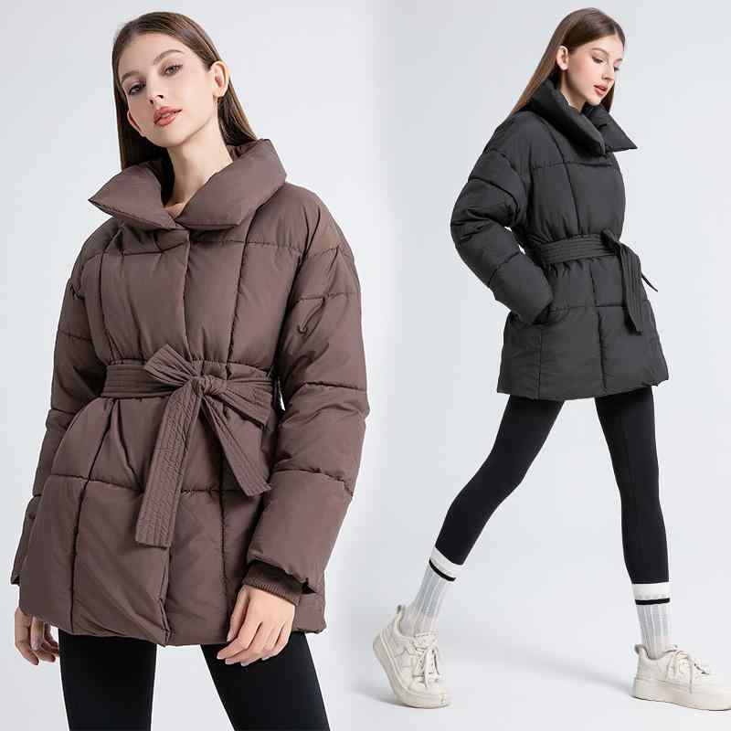 ・カテゴリ: 中綿コート・アウター・中綿素材: ダウンコットン・表地素材: ポリエステル95%以上、綿・着丈: ミドル丈（約65-80cm）・袖丈: 長袖・シルエット: ルーズフィット・襟型: スタンドカラー・フード・ファー: ファーなし・...