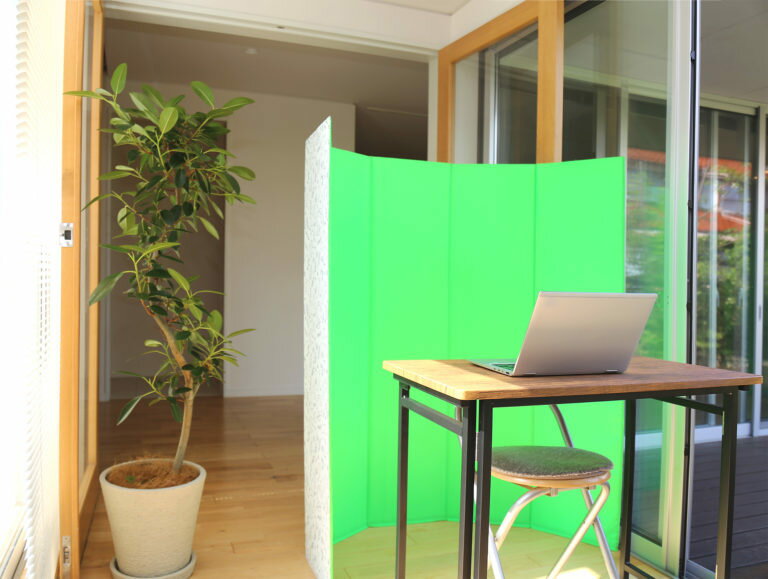 どこでもブースKAKOU（かこう） ウェブ会議背景 簡易間仕切り 目隠し 衝立 プライバシー パーティション お部屋の間仕切りや目隠しに最適！手軽に仕切る 間仕切り パーティション 11
