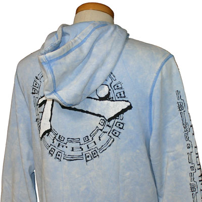 商　品：925028 カラー：ブルー(LBL) 素　材：綿80％、ポリエステル20％ サイズ：Mサイズ(豪S) 胸　囲：88.0〜96.0cm 肩　幅：47.0cm 袖　丈：65.0cm 総　丈：72.0cm ※上記内容は、あくまでも目安と...