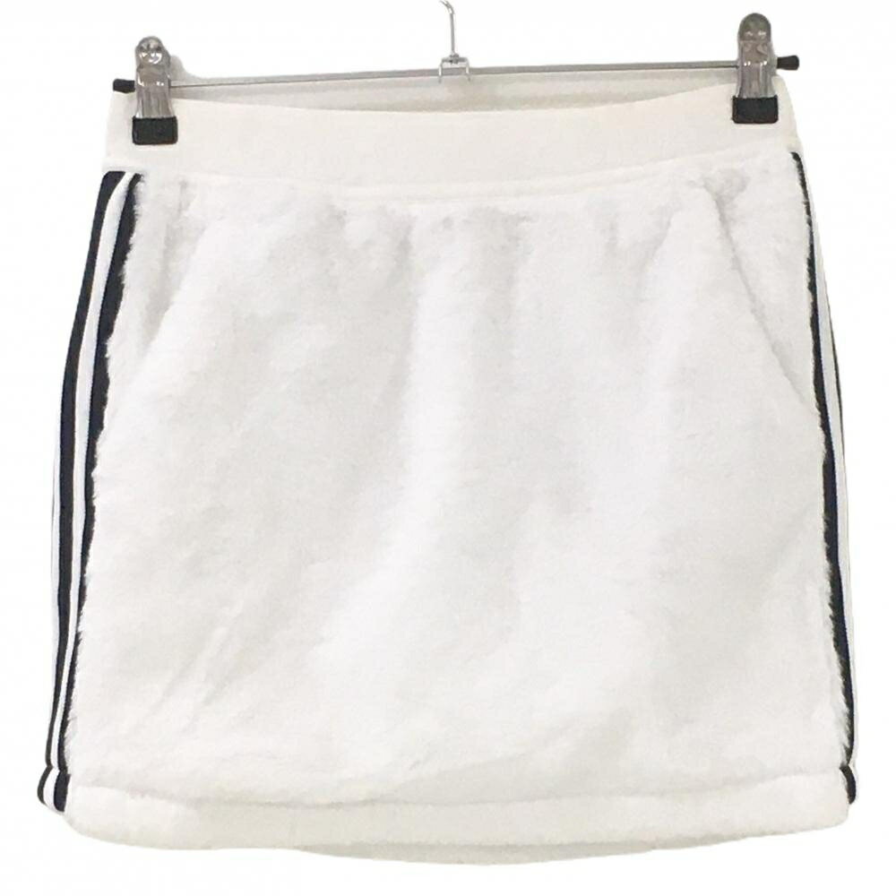 商品説明 ブランド adidas アイテム ボアスカート 表記サイズ J/M ※海外サイズの場合もございます。必ず実寸サイズをご確認ください。 実寸サイズ 　ウエスト：約33cm　スカート丈：約36.5cm ※実寸サイズの採寸方法については...