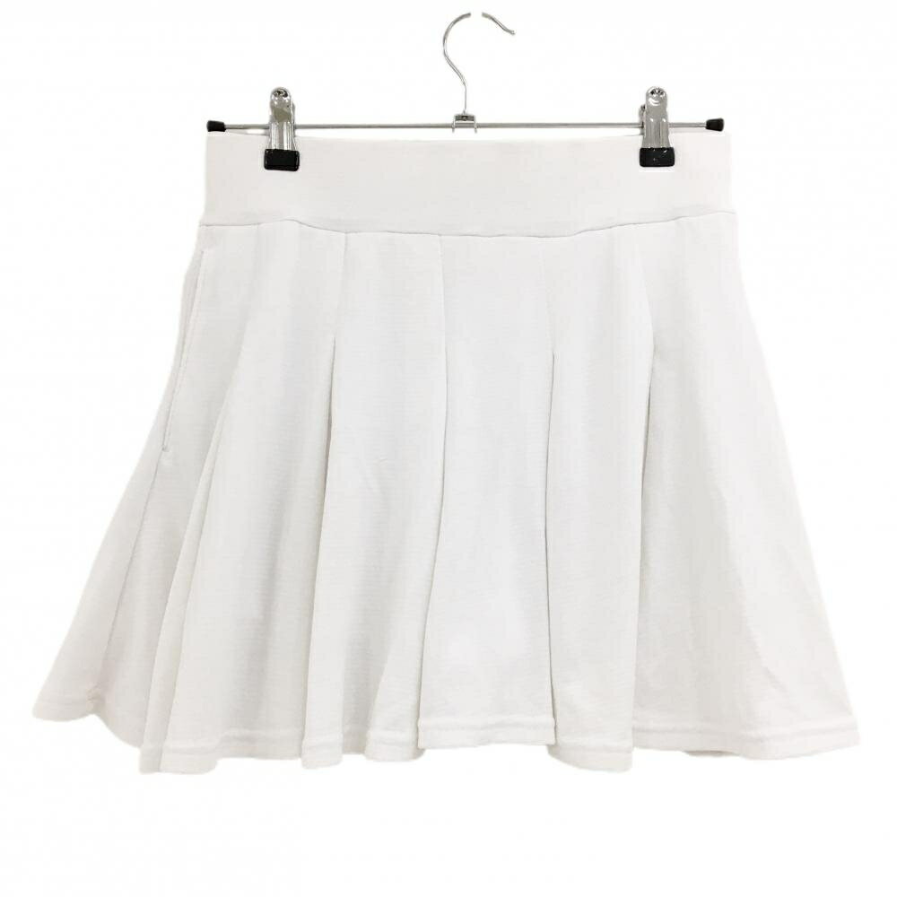 商品説明 ブランド Jack Bunny アイテム スカート 表記サイズ 1 ※海外サイズの場合もございます。必ず実寸サイズをご確認ください。 実寸サイズ 　ウエスト：約35.5cm　スカート丈：約40.5cm ※実寸サイズの採寸方法につい...