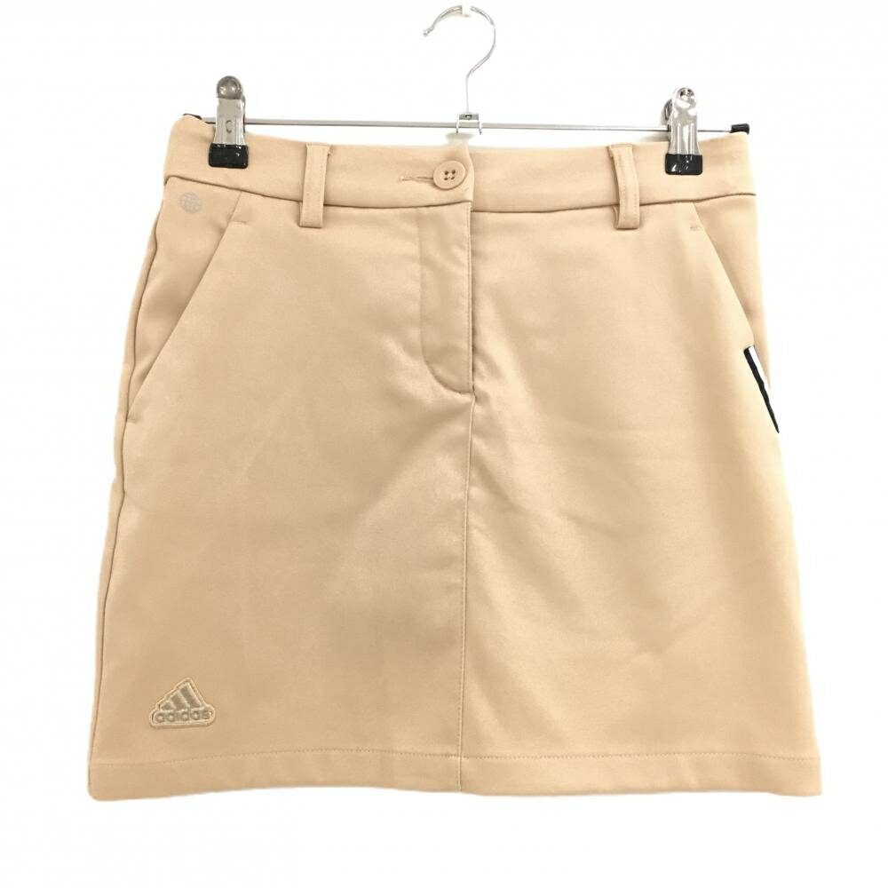 商品説明 ブランド adidas アイテム スカート 表記サイズ S ※海外サイズの場合もございます。必ず実寸サイズをご確認ください。 実寸サイズ 　ウエスト：約36cm　スカート丈：約38cm ※実寸サイズの採寸方法については、こちらをご...