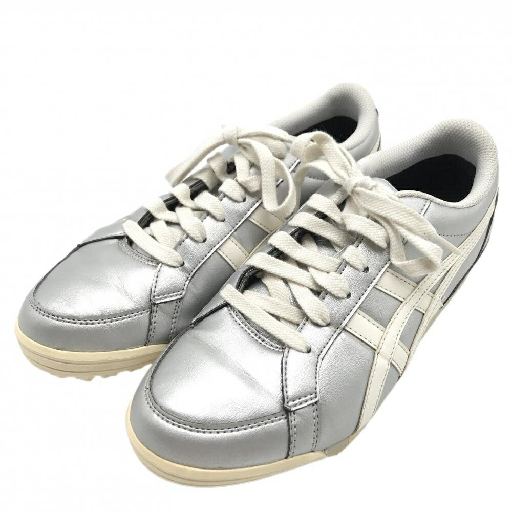 商品説明 ブランド asics アイテム ゴルフシューズ 表記サイズ 23.5 ※海外サイズの場合もございます。必ず実寸サイズをご確認ください。 実寸サイズ 　アウトソール全長：約26cm　アウトソール最大幅：約9.5cm ※実寸サイズの採...