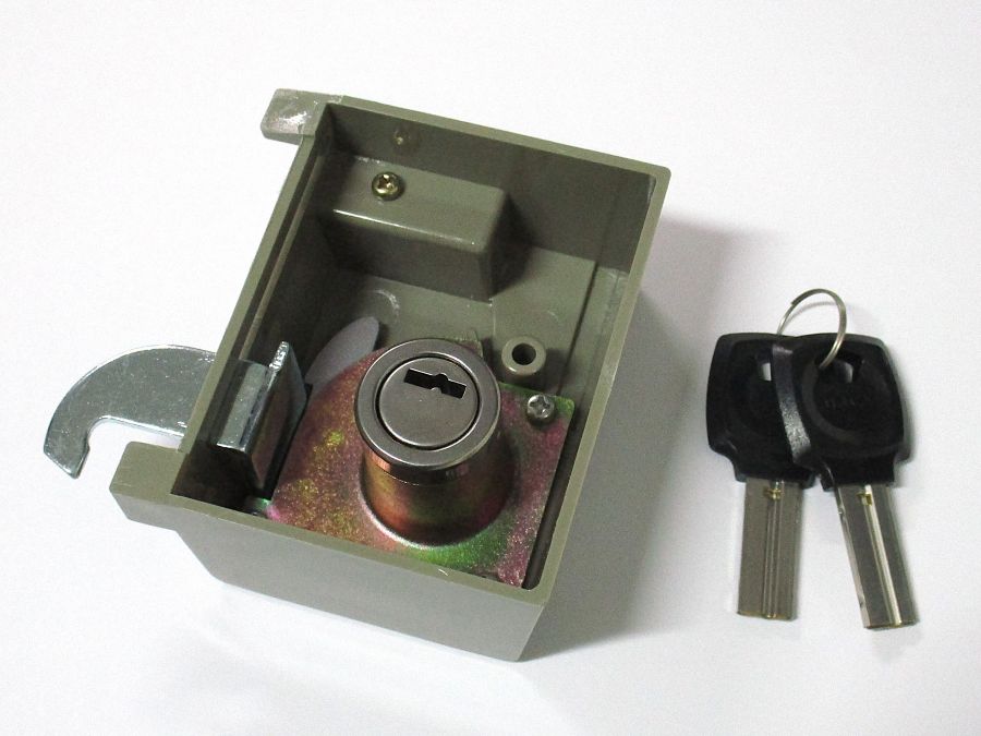EC ELK ロッカー錠です。 子鍵2本付。EC ELK ロッカー錠LOCKER010(KR-69 KR69) EC ELK ロッカー錠です。 子鍵2本付。