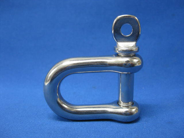 ステンレスネジシャックルSP-8です。太さ8ミリ、全長48ミリ、幅32ミリです。