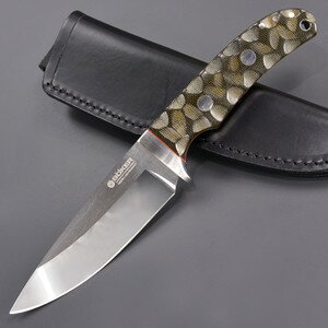 BOKER アウトドアナイフ サバンナ「BOKER アウトドアナイフ サバンナ 120620」ナイフメイカーBOKERのナイフです。エレガントで流れるようなラインの大きな刃が特徴でオーストリアの鉄鋼メーカーのボーラーとボーカーのコラボレーシ...