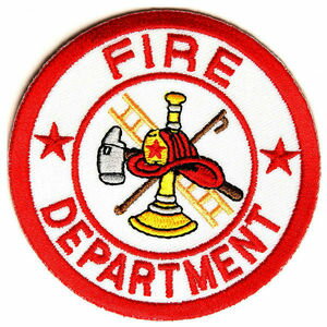 ワッペン アイロンパッチ「ワッペン FIRE DEPT レッド ホワイト 丸型 熱圧着式 」アメリカファイヤーデパートメントのワッペン。レッドとホワイトのFIRE DEPT(消防署)マークのワッペンです。裏にアイロンシートが接着されているの...