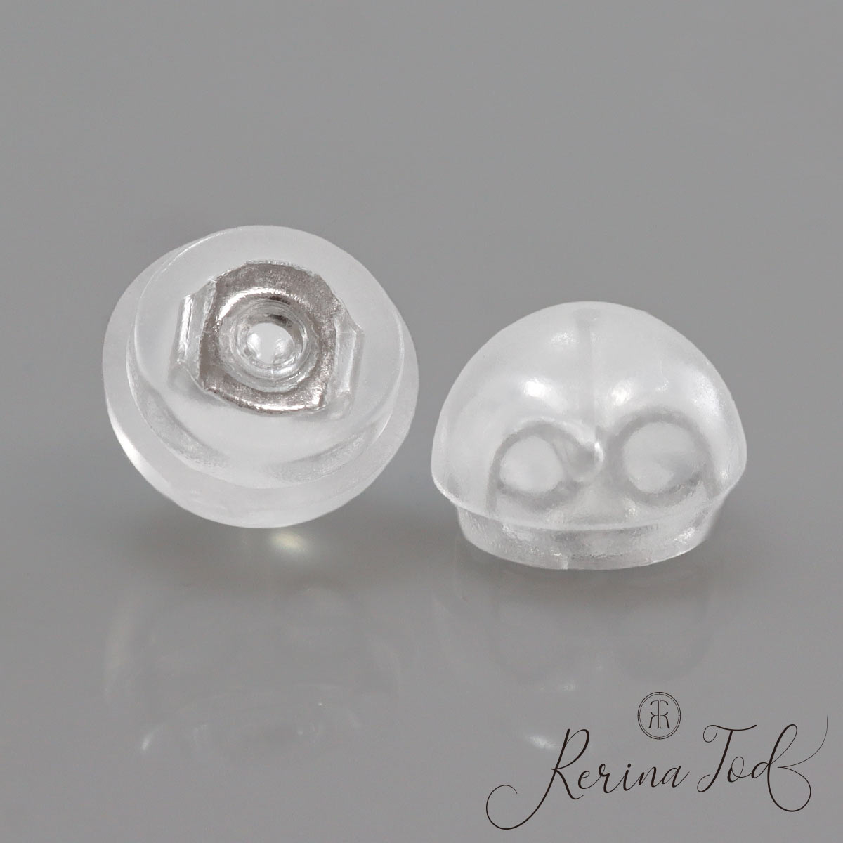 【詳細】 素材：シリコン樹脂,サージカルステンレス316L(医療用) 対応サイズ：20G(約0.8mm)用 モチーフサイズ(直径)：約5mm 厚さ：約3mm 【ご注意】 ※こちらのアイテムは2つでの販売となります。 ※こちらのアイテムはキャ...