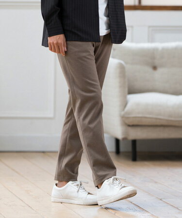 CHARCOAL MOCHA ▼製品説明 【by CAMBIO】 --CAMBIO -- 181cmのモデルが4(L)サイズを着用。誰でも-美シルエット“上品な生地と、スタイリッシュなシルエットがワンランク上の雰囲気に。●363°ストレッチ...