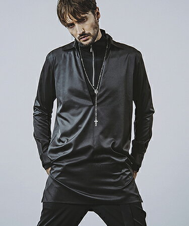 WHITE BLACK ▼製品説明 【by CAMBIO】 --CAMBIO -- スキッパーロングSHロングシルエットボタンのないスキッパータイプ深いVゾーンサイドスリット光沢を帯びた上質な質感ストレッチ混の生地袖口カフスボタン 【NO ...
