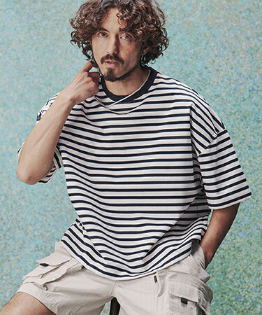 Off×Navy Navy×Gray ▼製品説明 【by CAMBIO】 --CAMBIO -- 181cmのモデルがLサイズを着用。■デザイン毛羽立ちが少なくピリングしにくいクリアな表面感ながら、肌触りの良い天竺素材のボーダーTシャツ。N...