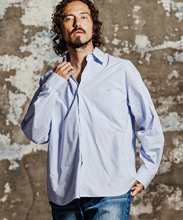 White Black Sax Navy ▼製品説明 【by CAMBIO】 --CAMBIO -- 181cmのモデルがMサイズを着用。きめ細かく光沢感に優れるスーピマコットン100%を使用したオーバーサイズシャツ。なめらかな肌触りと上品...