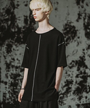 WHITE GRAY BLACK ▼製品説明 【by CAMBIO】 --CAMBIO -- ダイヤステッチサーマルC/N-PO袖や身頃中央の接ぎ目にあしらったアクセントの配色ステッチが目を引くBIG-Tシャツ立体的な凹凸のあるサーマル生地...
