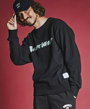 off white top gray black ▼製品説明 【by CAMBIO】 --CAMBIO -- 181cmのモデルがMサイズを着用。12.7オンスのヘヴィーウェイトクルーネックスエット。アーバンテイストでデイリーに着回しができ...