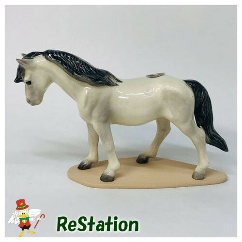 　　ヘイゲンリネカーモルガンスタリオン3261 MORGAN STALLION ブランド モルガンスタリオン 色・柄 グレイ 素材 磁器 仕様 カリフォルニア サイズ(cm) 幅11×奥4.5×高7センチ 付属品 箱 未使用美品。梱包してお...