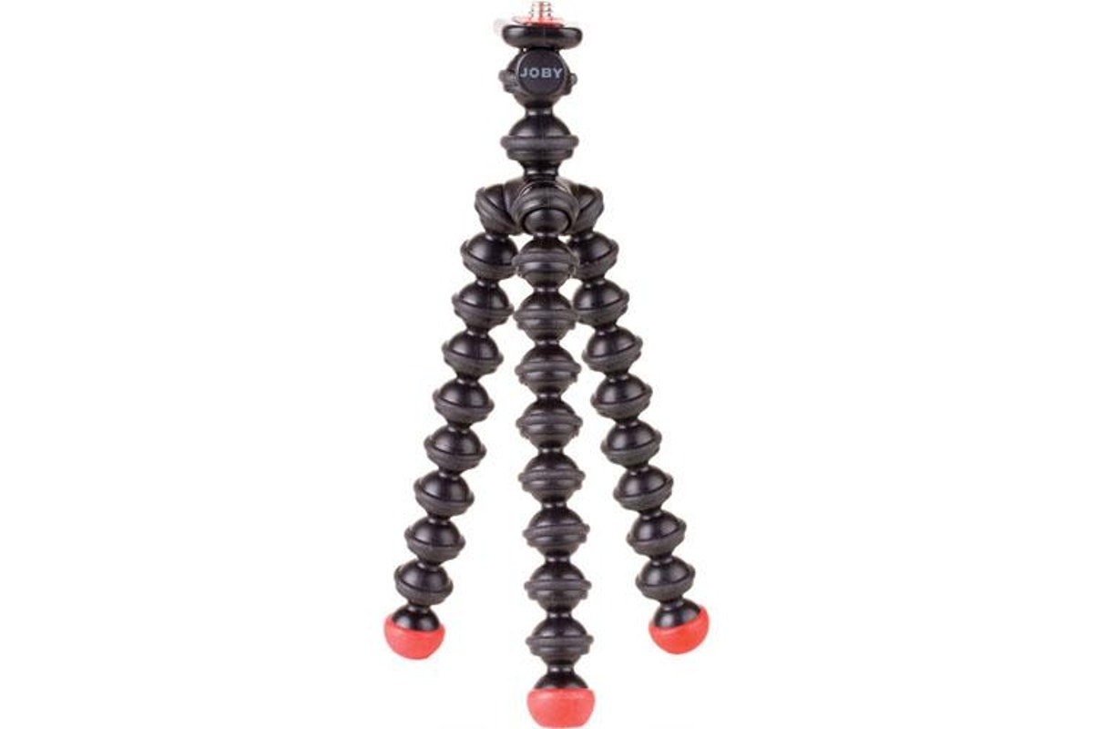 家電　　JOBY ゴリラポッド Magnetic JB00151-BWW ブラック系 型番 JB00151-BWW 色 ブラック系 素材 ABS樹脂、ステンレススチール、TPE 仕様 マグネット仕様 サイズ(cm) 箱サイズ約W5.0×H2...