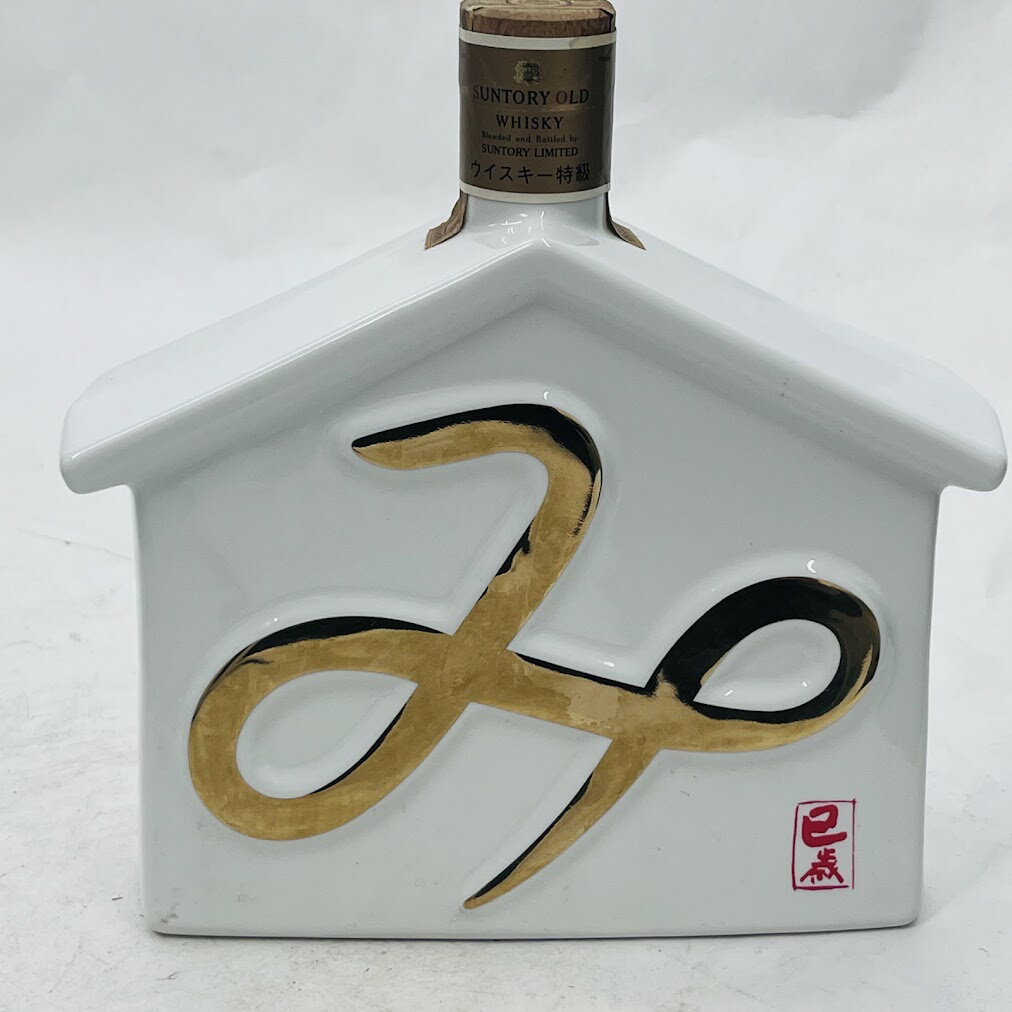 洋酒　　サントリー オールド 巳年リモージュ箱付き700ml43度 内容量 (ml) 700 アルコール度数 43 原産国 国産 付属品 なし ※古酒につきコルクが破損しやすいです。慎重に開栓しましてもきっと起こります。コルクは無保証ですの...