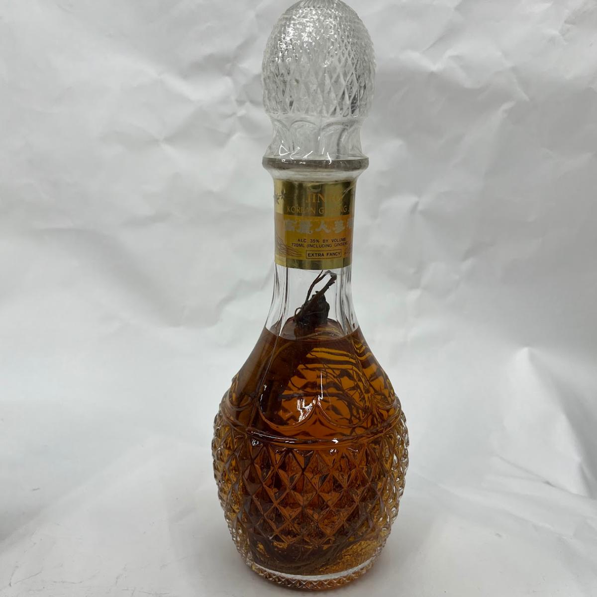 洋酒　　JINRO高麗人参酒　リキュール　720ml　35度 内容量 (ml) 720 アルコール度数 35 原産国 韓国 付属品 高麗人参 未開栓。梱包して宅急便でお送りします。 C　O　N　D　I　T　I　O　N 参考ランクは、 商品状...