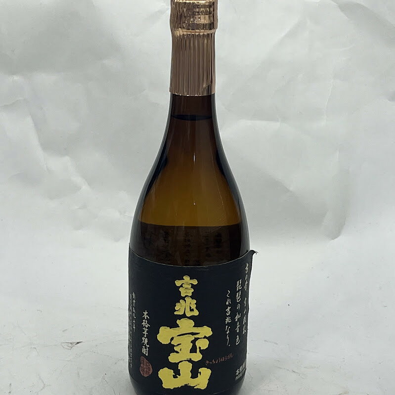 洋酒　　吉兆宝山 いも焼酎 25度 日本 鹿児島県 720ml 黒麹仕込み　金文字 内容量 (ml) 720 アルコール度数 25 原産国 鹿児島 付属品 未開栓。梱包の上宅急便でお送りします。 C　O　N　D　I　T　I　O　N 参考ラン...