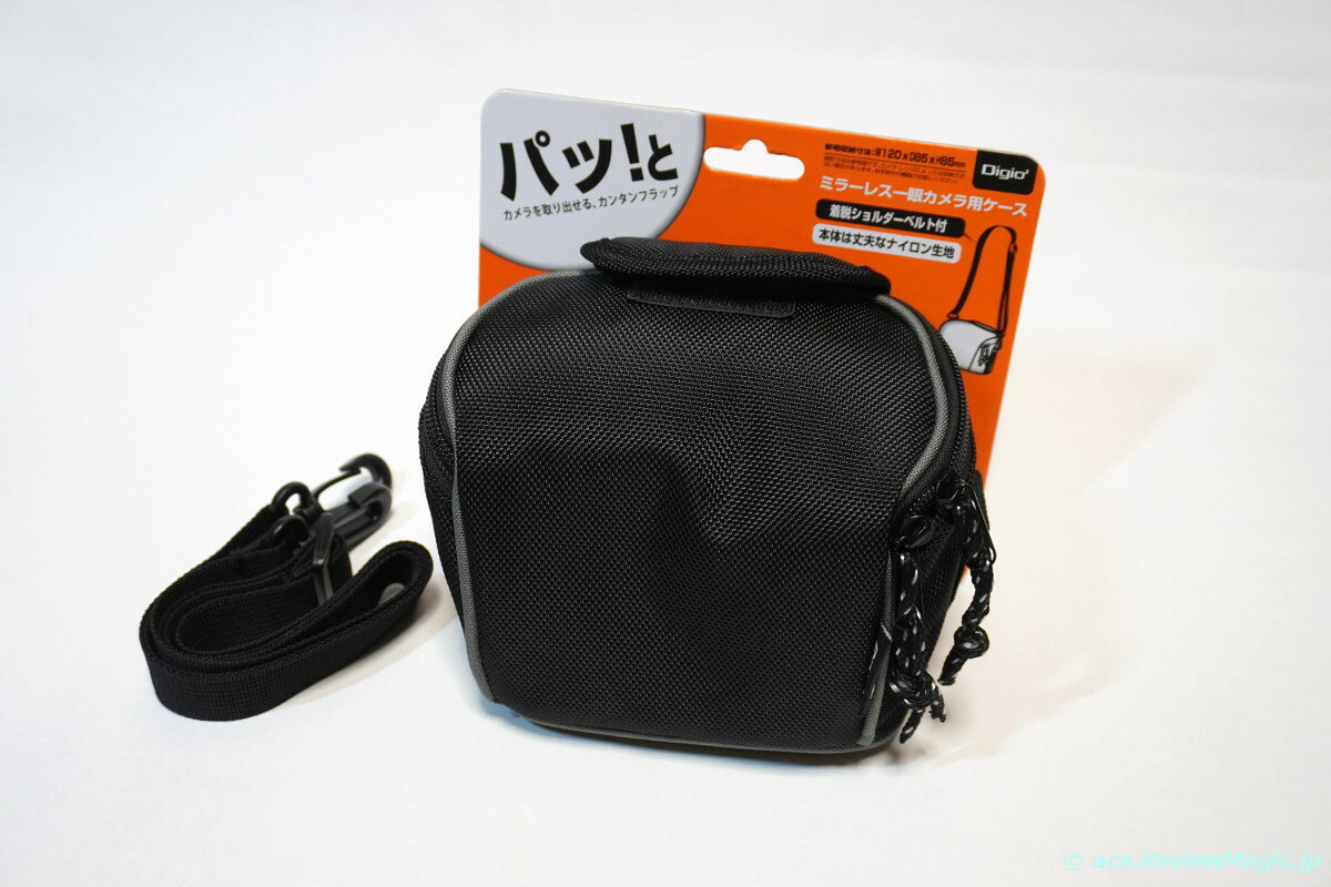 家電　　ナカバヤシ ミラーレス一眼カメラ用ケース ブラック DCC-M01BK 型番 DCC-M01BK 色 ブラック系 素材 外生地/ナイロン、内生地/ポリエステル、ショルダーベルト/ポリプロピレン 仕様 ミラーレス一眼用 サイズ(cm)...