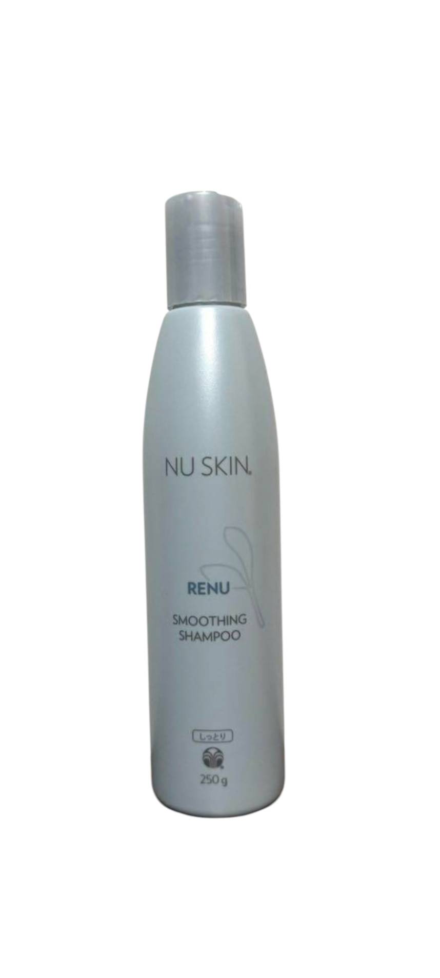 ■ メーカー 【NUSKIN】ニュースキン ■ 商品名 レニュースムージング シャンプーしっとり ■ 内容量 250g ■ 商品説明 うるおいを逃がさずパサついて傷んだ髪をしっとりと輝くツヤのある髪に導きます。色落ちが気になるヘアカラーした...