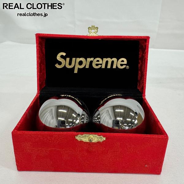 【中古】Supreme/シュプリーム【15AW】Baoding Balls/健身球 ボール 商品説明 カラー　　：シルバー付属品 ：画像に写るものが全てとなります。 サイズ 実寸：約 直径 4.5cm 商品の状態 この商品のランク 　B 　...
