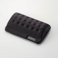 ■サイズ：W110×D68×H26mm ■材質：表面生地、リストレスト部:ポリウレタン / ベース:エラストマー ■カラー：ブラック ■その他：製品単体重量 0.072kg■パッケージサイズ：W140mm×D28mm×H165mm/重量：0...