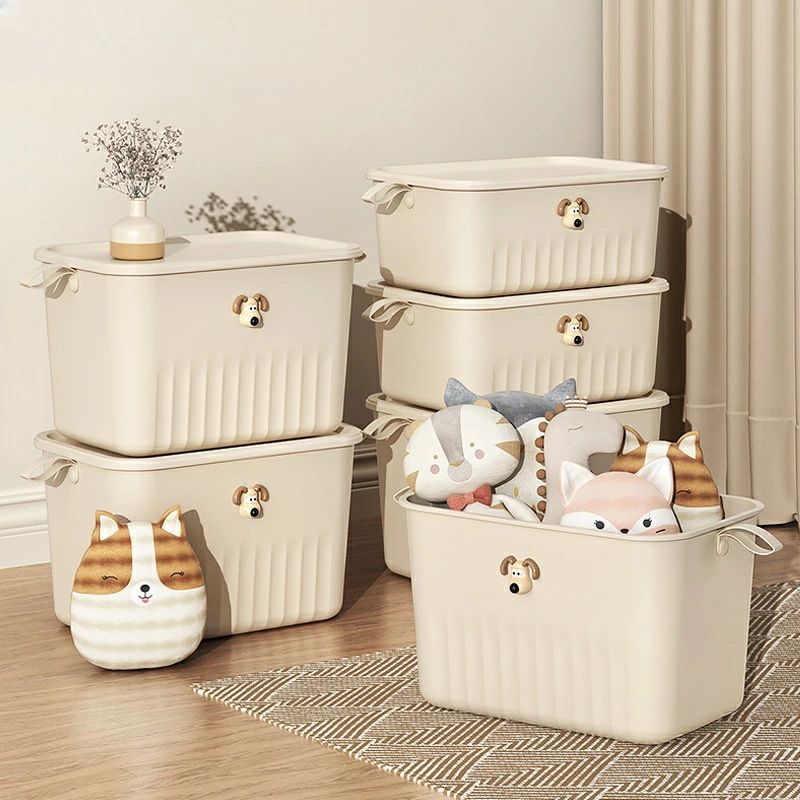 製品説明:クリーム色のデスクトップオーガナイザーで、お家の整理整頓をワンランクアップさせましょう。完璧なソリューションです。雑貨やおもちゃの収納に、スタイリッシュな北欧デザインと温かみのあるクリーム色の蓋付きプラスチック製収納ボックスは、空...