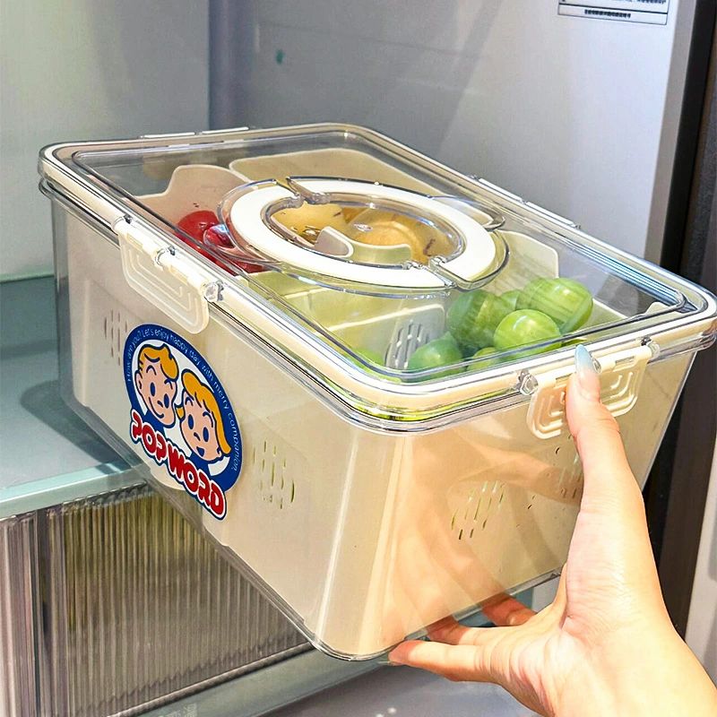 製品説明：このフルーツ保存ボックスは、春のお出かけやピクニックに最適です。食品グレードの素材を使用して丁寧に設計されており、旅行中も果物が新鮮でおいしい状態を保ちます。コンパートメント設計により、さまざまな果物を便利に保管でき、ポータブル構...