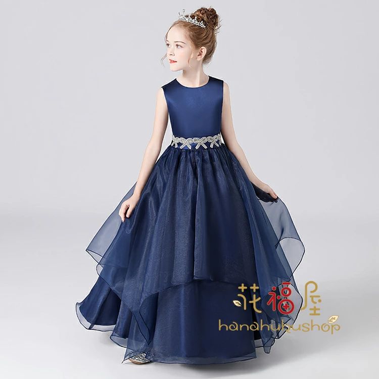 発表会や、コンクール、結婚式などに最適柔らかく品ある風合のジュニア向け本格ドレス。 【素材】ポリエステル 注意事項:※ 平置き素人採寸ですので多少の誤差はご容赦下さい。※ モニタ環境によって、商品の色合いが多少違う場合があります。※ 少々匂...